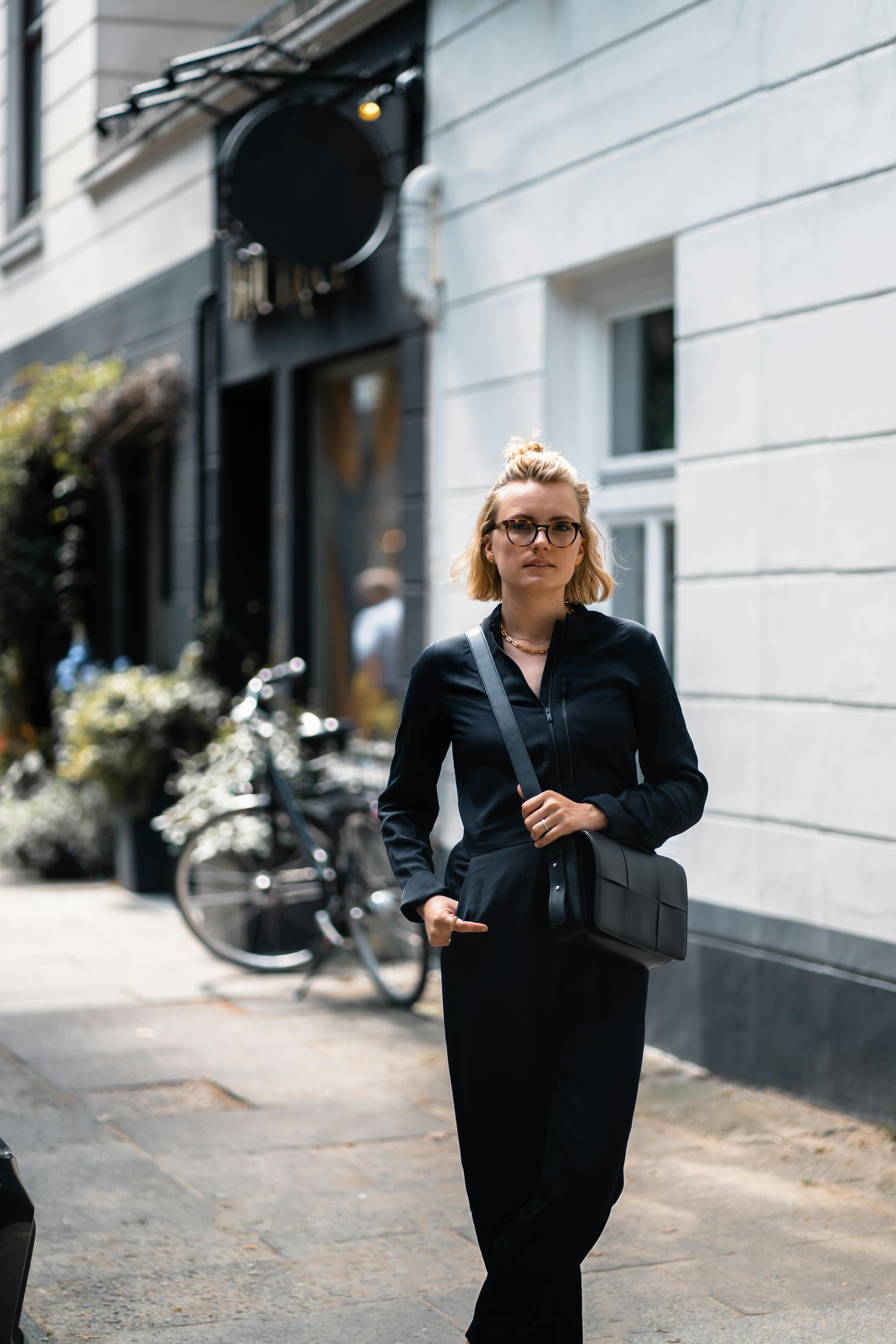 "Facts&Feelings" by Elisabeth Koblitz - Edition 13 - September ...